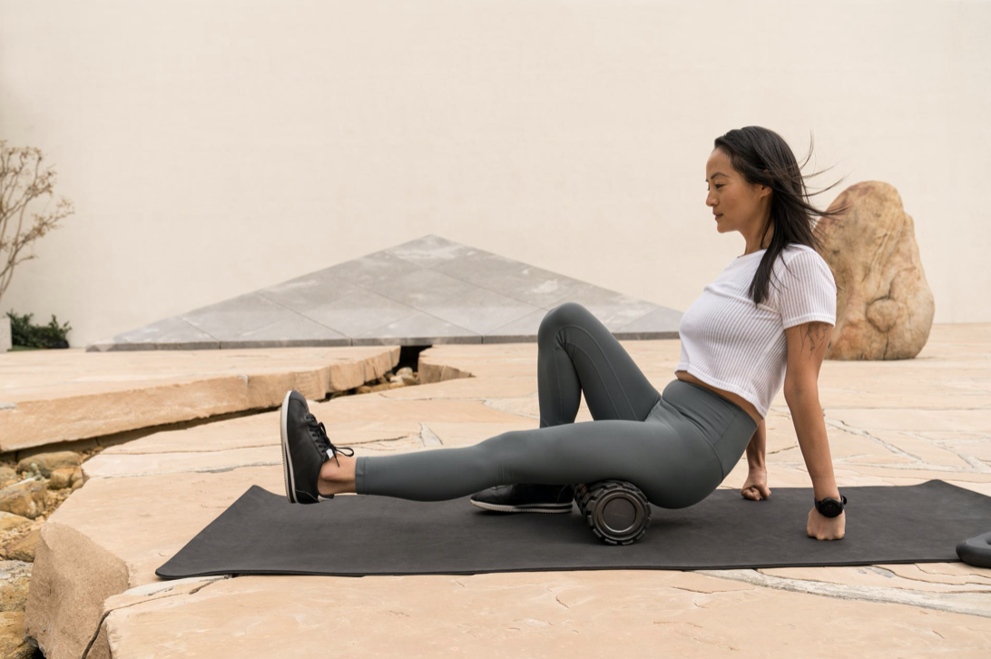 Wave Roller, le nouvel appareil bien-être connecté de Therabody ...